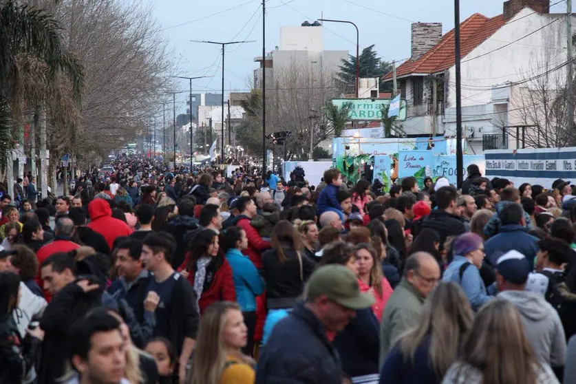 Quilmes: vuelven los tradicionales "Fogones de Bernal"