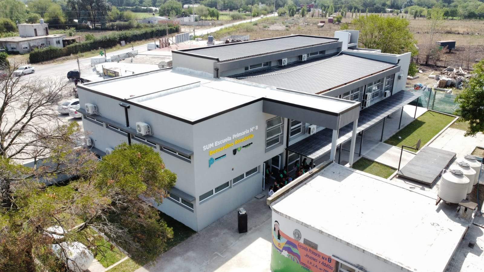 Así es el nuevo edificio de la Primaria Nº 8 de Varela que inauguraron ...